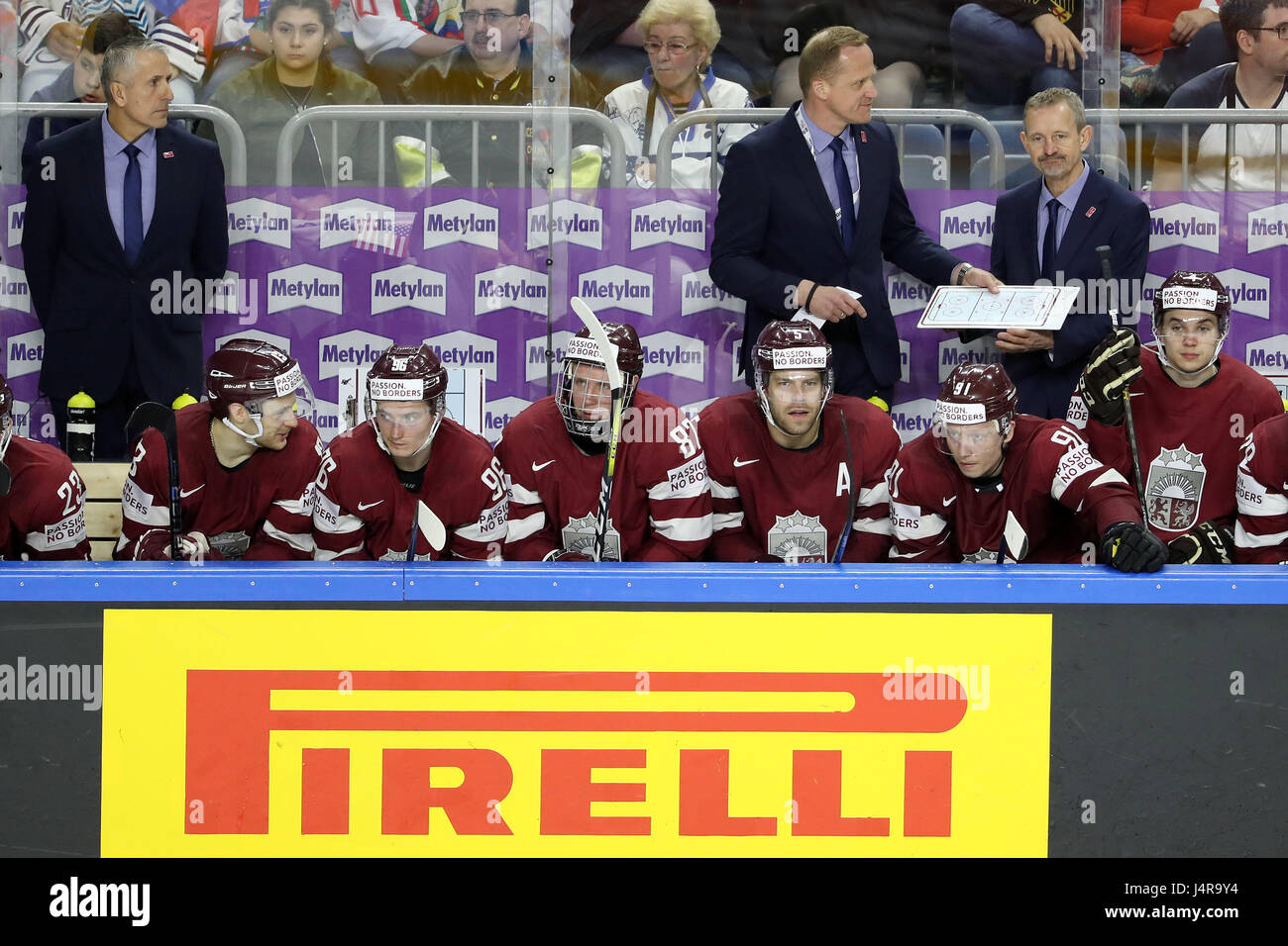 Robert hartley hi-res stock photography and images - Alamy