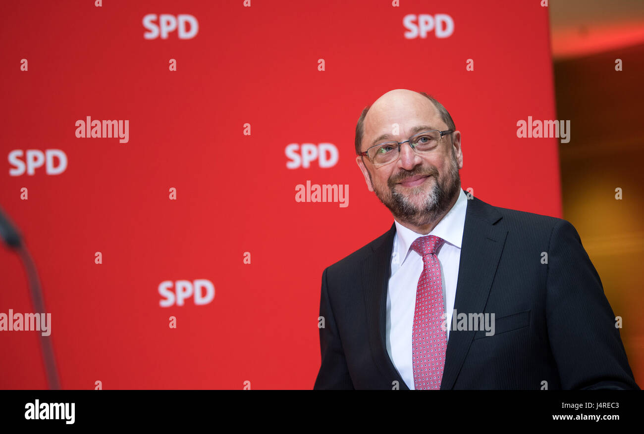 SPD leader Martin Schulz arrives at the SPD election party at the party ...