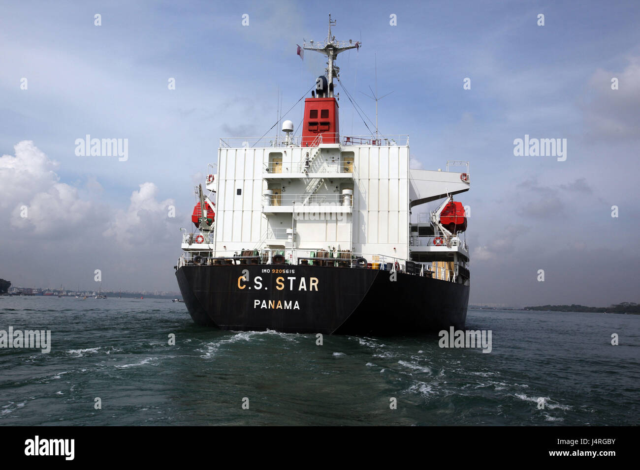Singapore, island, town, sea, economy, export, import, ship, freighter ...