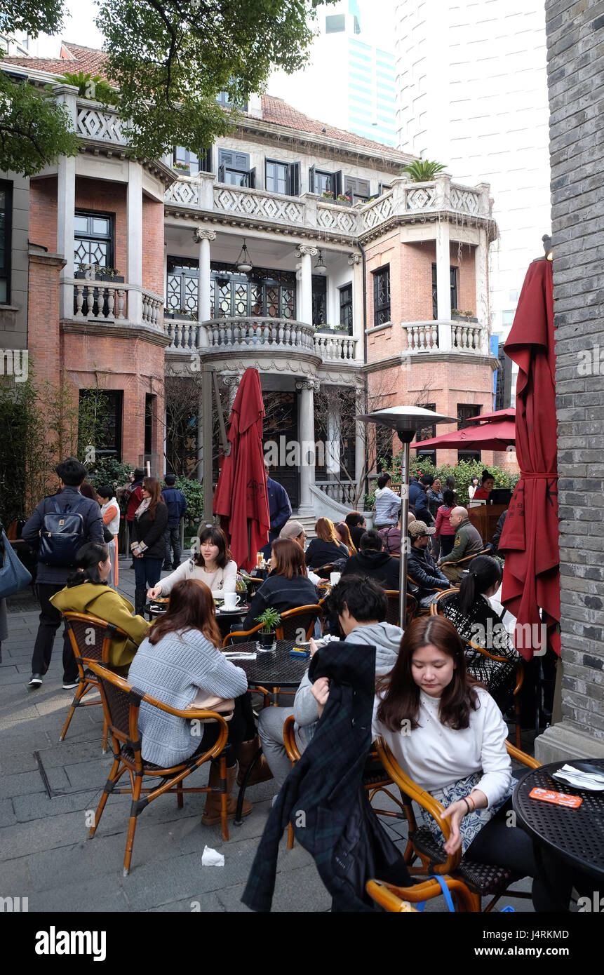 Shanghai xintiandi park hi-res stock photography and images - Alamy