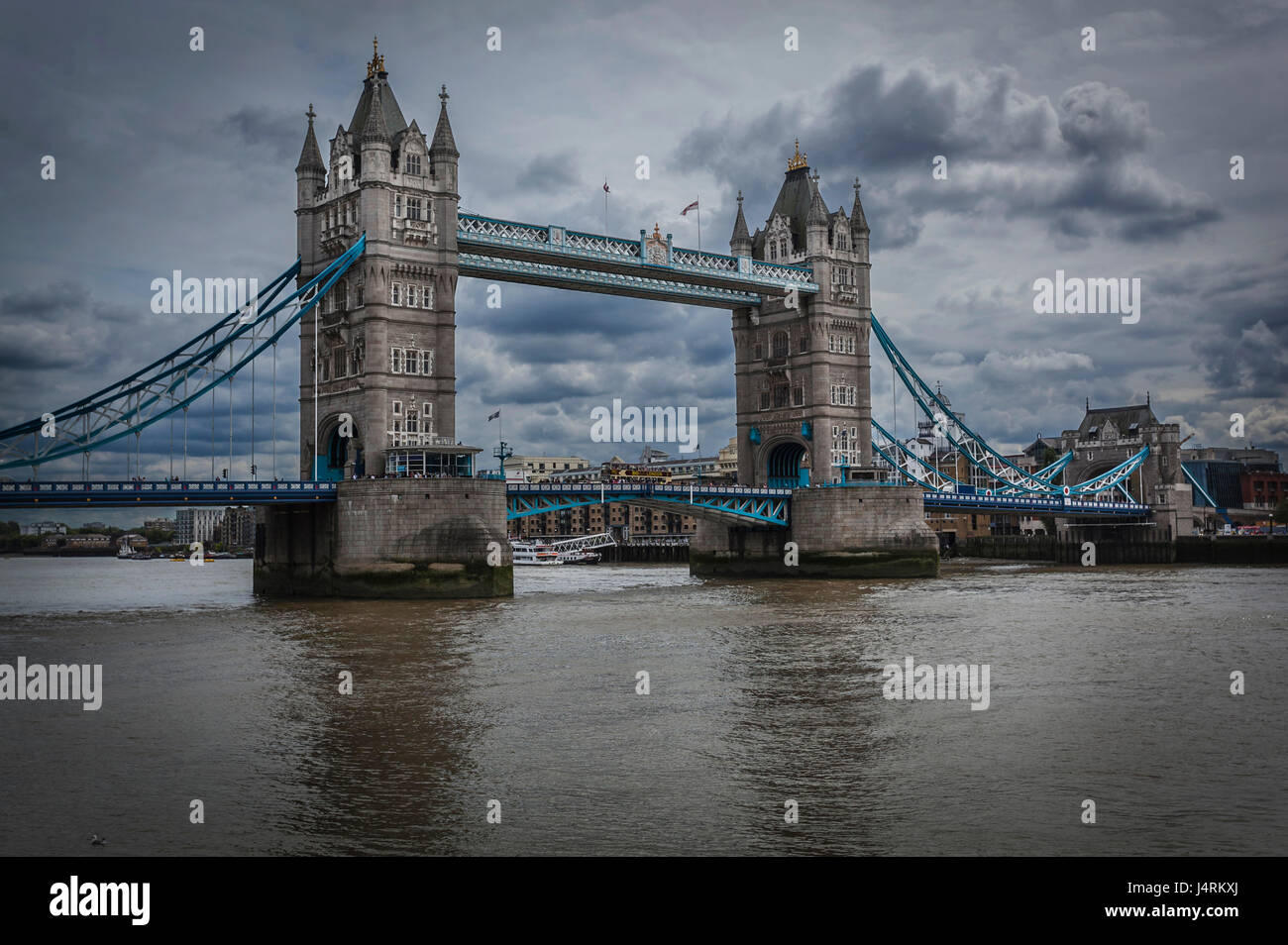 tower bridge london, a well known landmark mechanical opening bridge ...