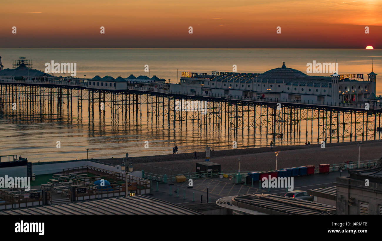 Brighton pier england hi-res stock photography and images - Alamy