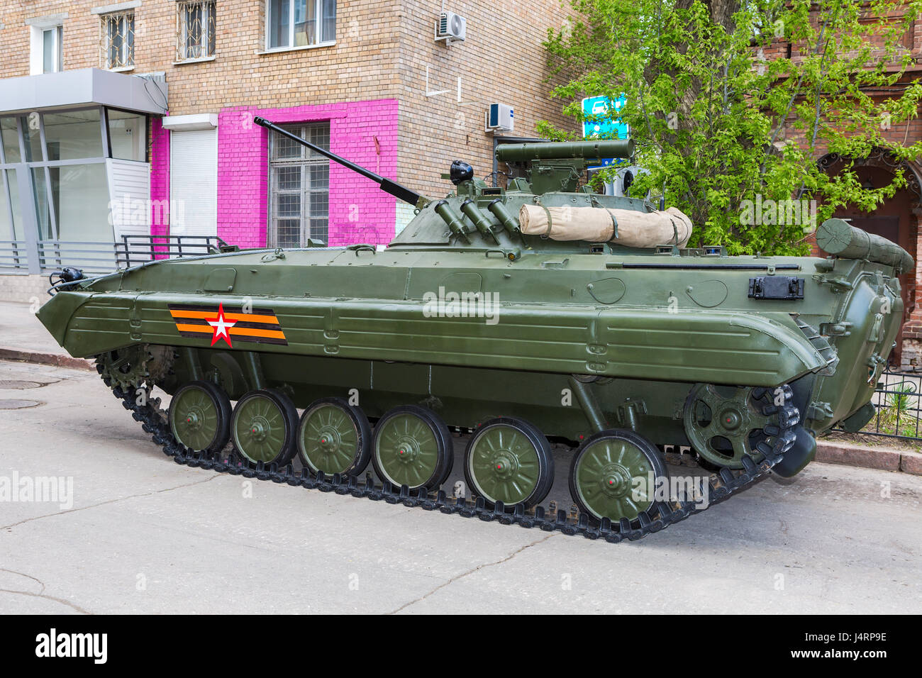 Bmp 2 tank hi-res stock photography and images - Alamy
