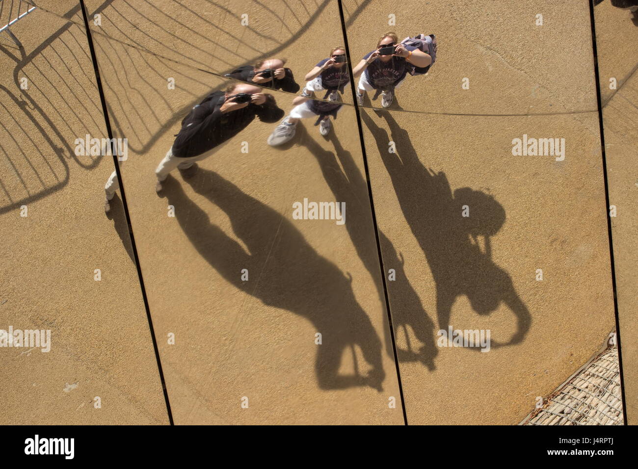 Reflective bridge hi-res stock photography and images - Alamy