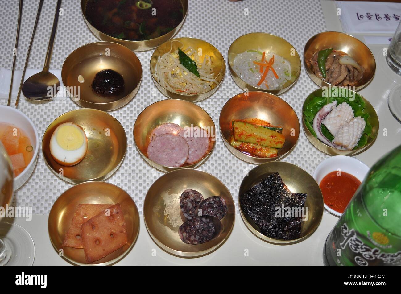 Lunch stop in Kaesong, North Korea Stock Photo - Alamy
