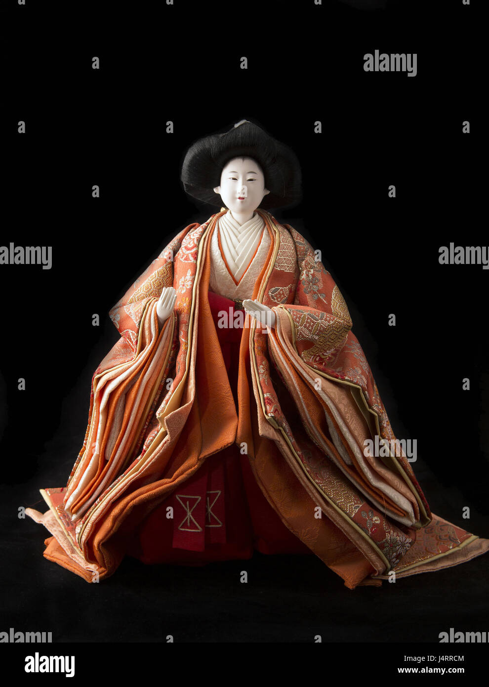Japanese festive wooden doll Stock Photo - Alamy