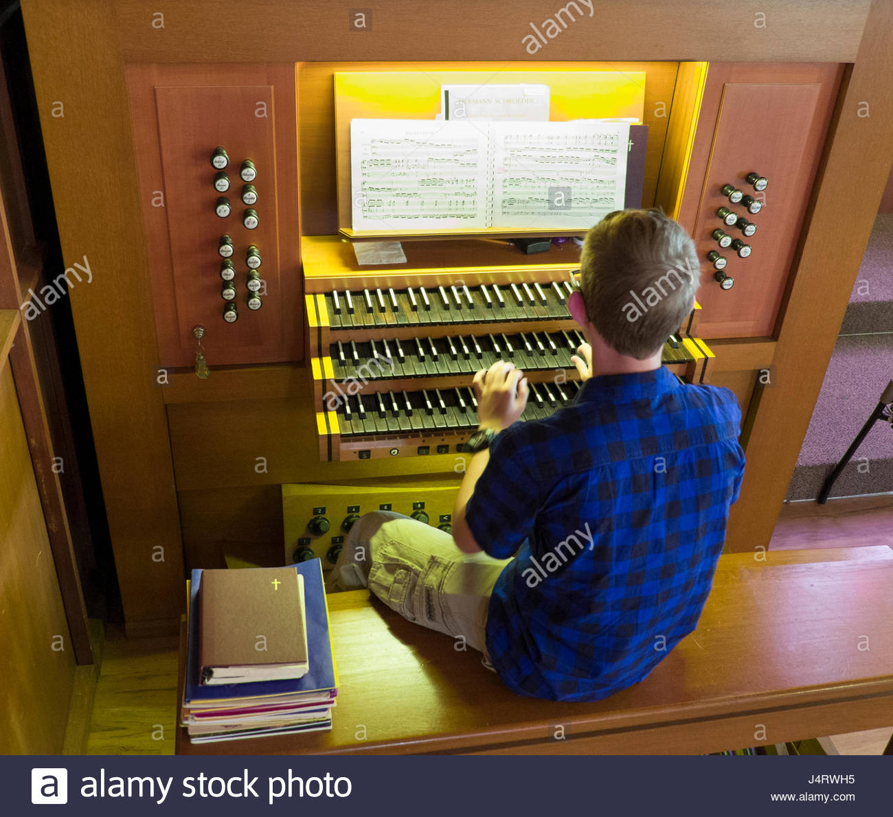 Playing Church Organ High Resolution Stock Photography and Images - Alamy