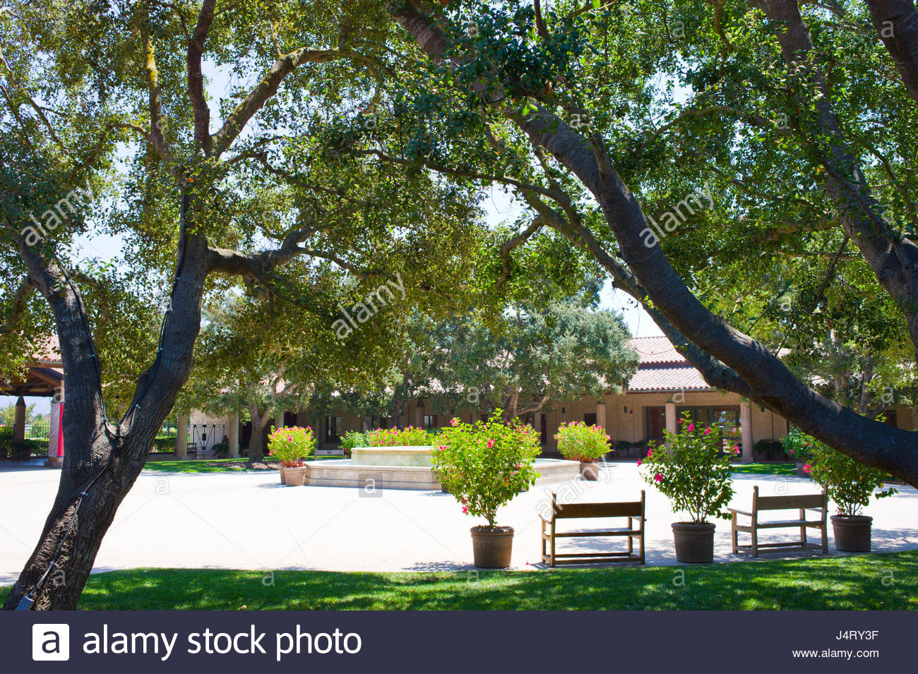 Entrance Ronald Reagan Presidential Library High Resolution Stock ...