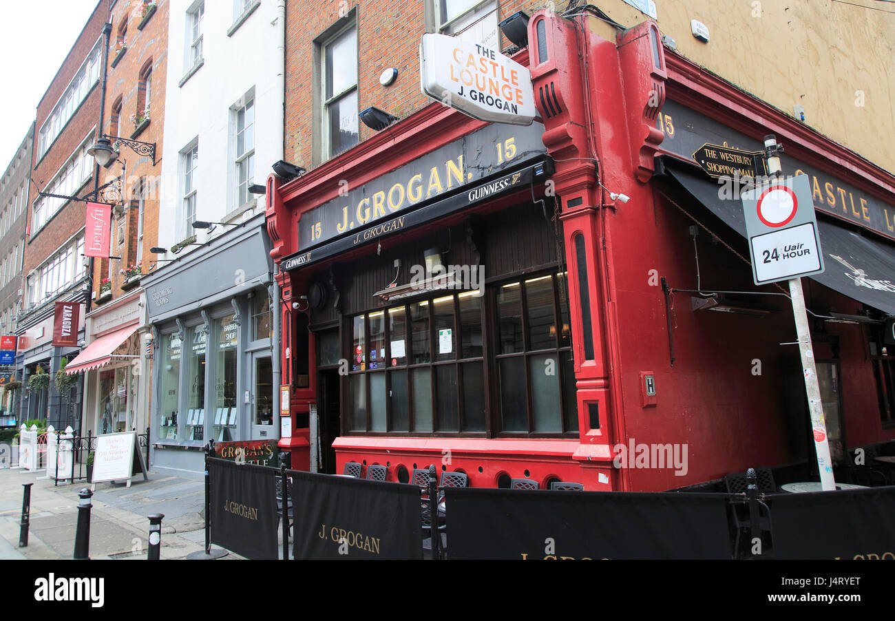 Grogan’s castle lounge dublin hi-res stock photography and images - Alamy
