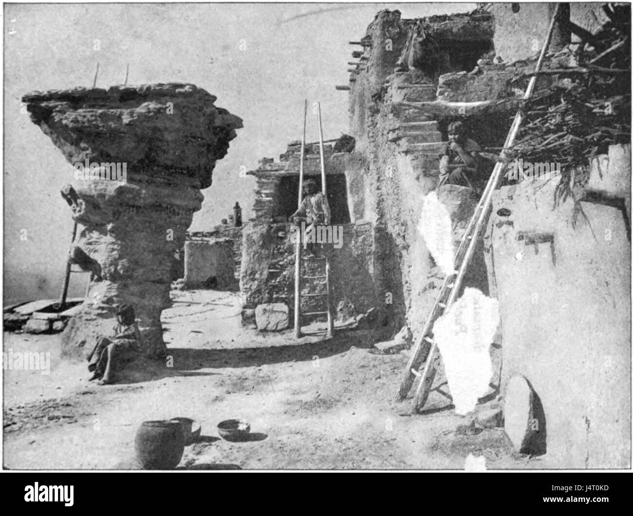 The Moki snake dance is a traditional Native American ceremonial dance ...