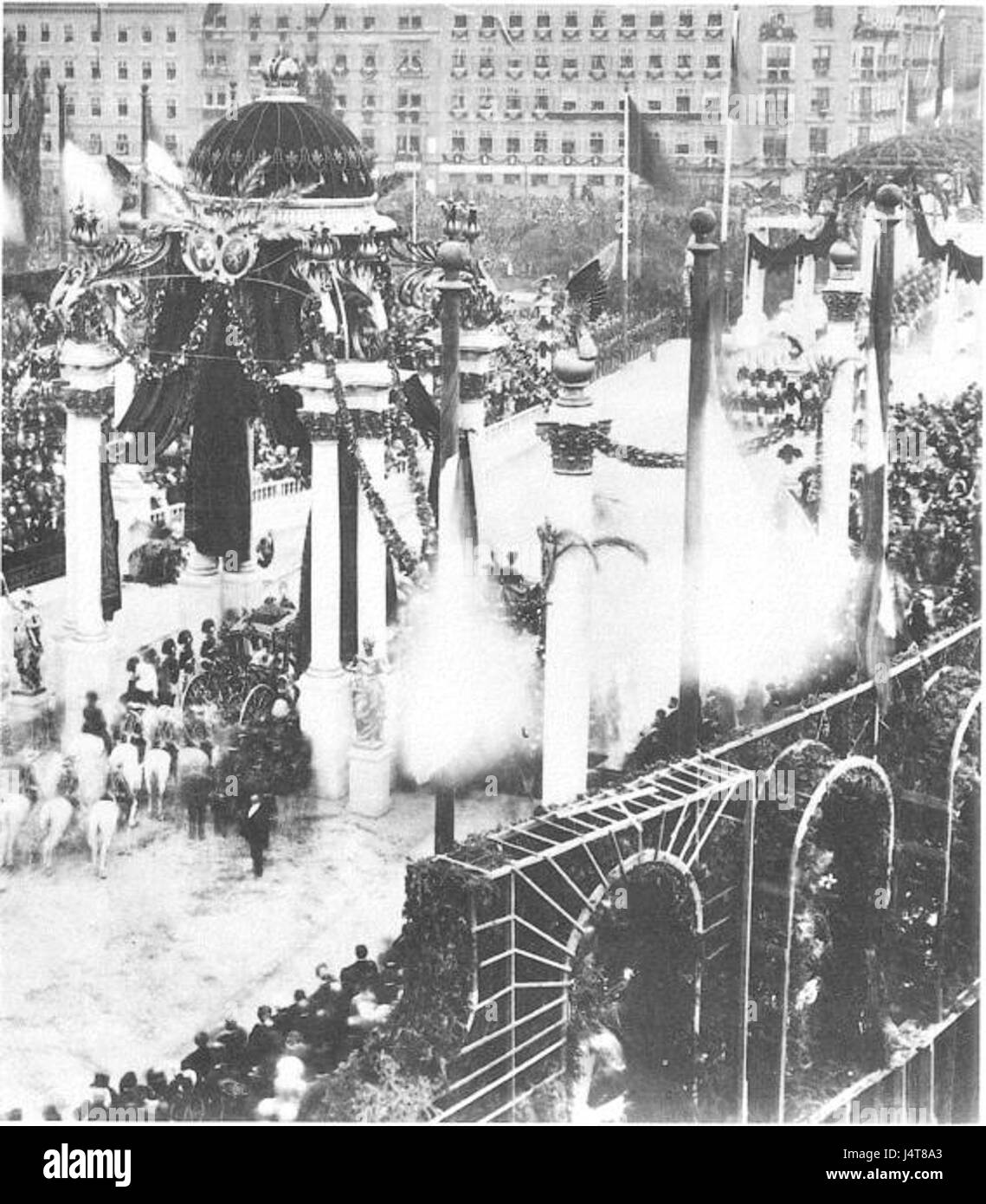 The wedding procession of Crown Prince Rudolf and Princess Stephanie in ...