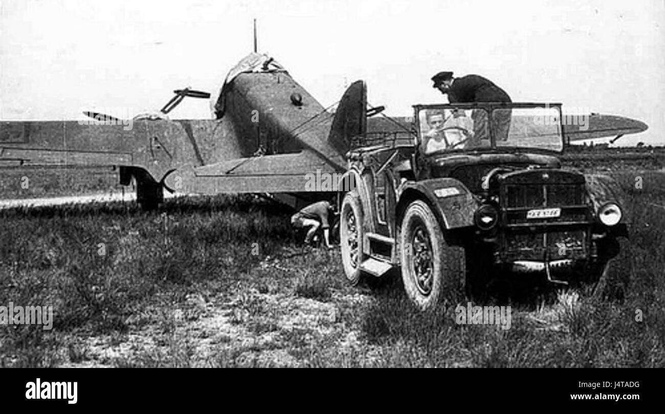 Traina hi-res stock photography and images - Alamy