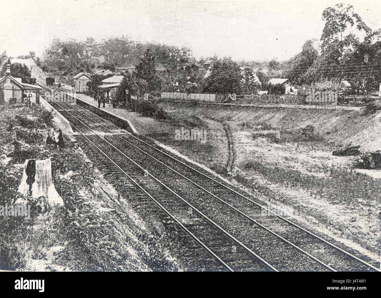 Thornleigh station hi-res stock photography and images - Alamy