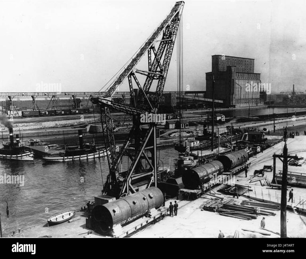 Port infrastructure images Black and White Stock Photos & Images - Alamy