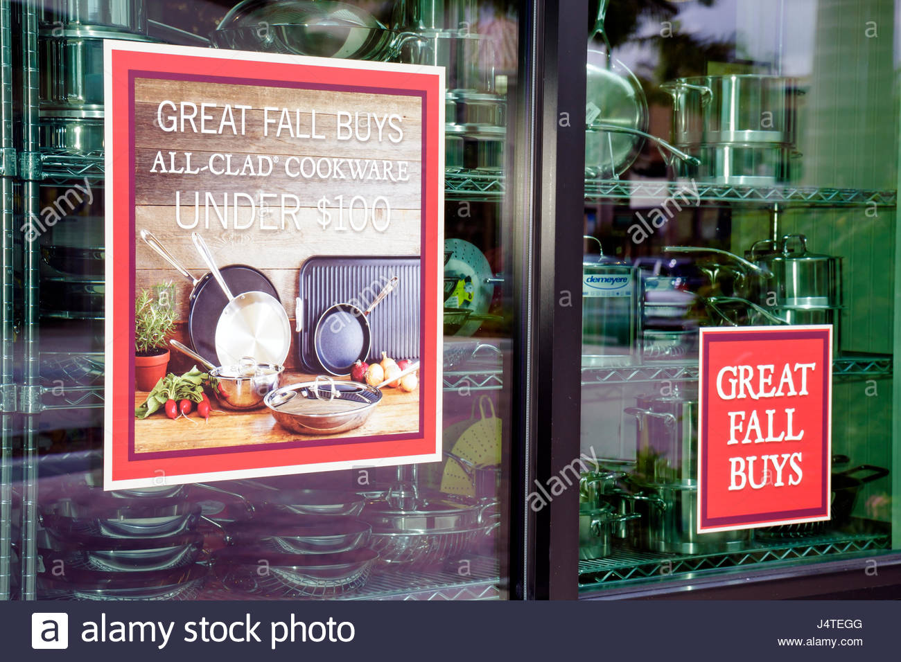 Window Ad Stock Photos & Window Ad Stock Images - Alamy