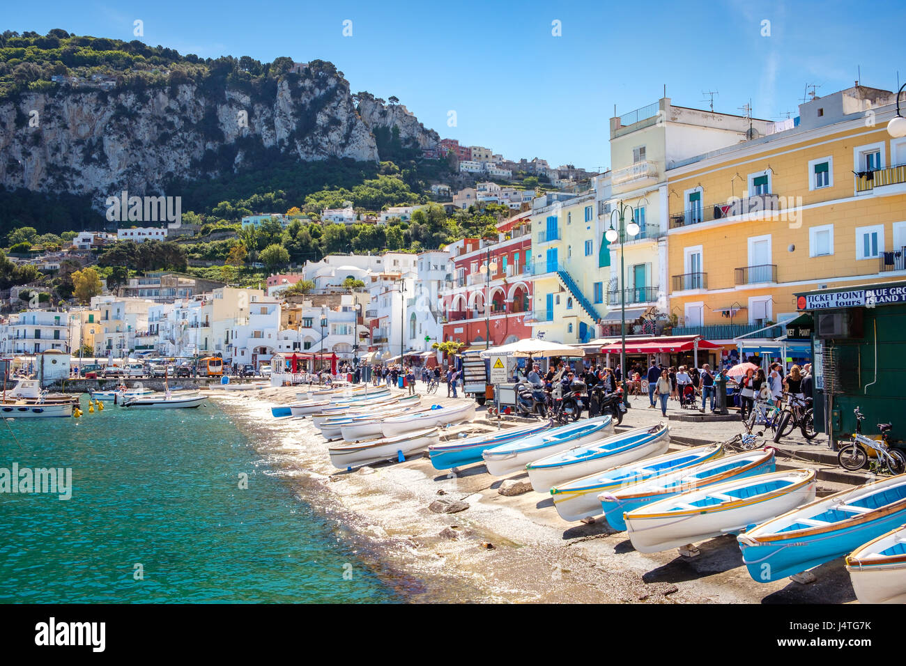 Row boats capri hi-res stock photography and images - Alamy