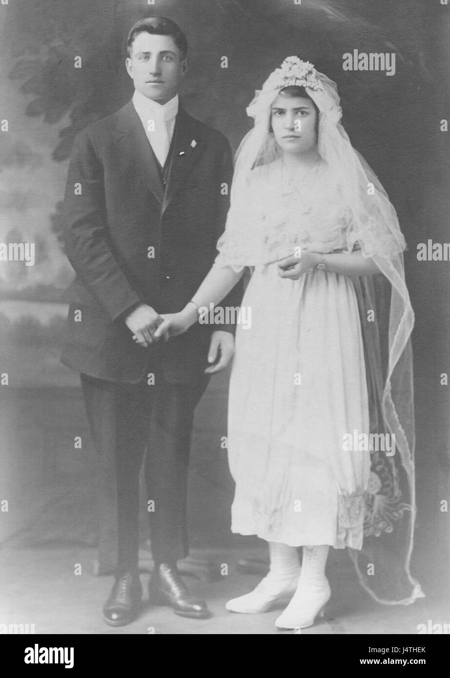 Black woman suit vintage Black and White Stock Photos & Images - Alamy