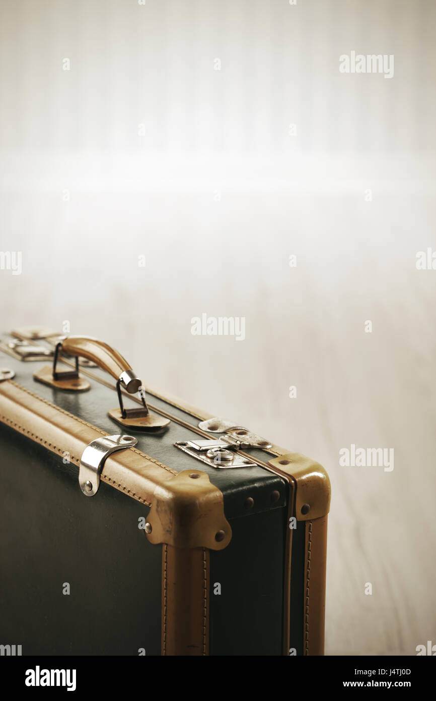 Old-fashioned suitcase close up Stock Photo - Alamy