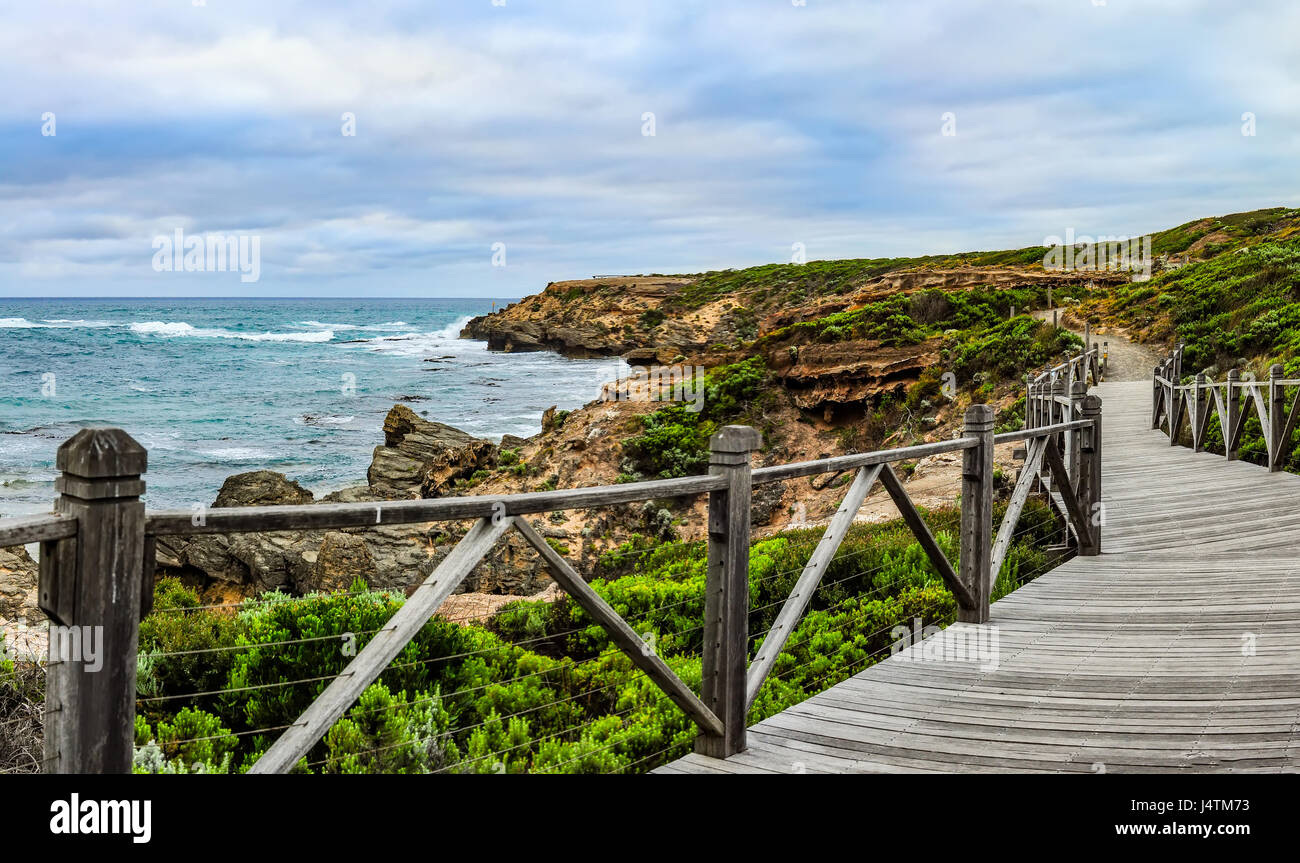 The sharp rocks on the Australian coast of the Pacific ocean Stock ...