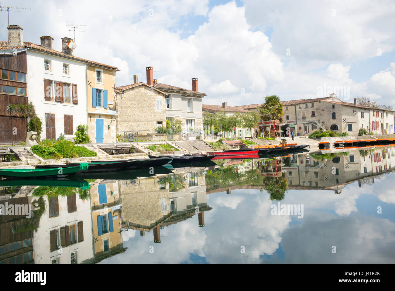Sevres hi-res stock photography and images - Alamy