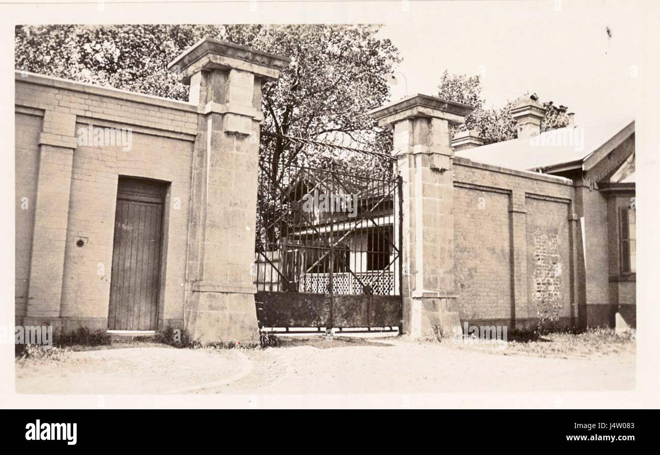The Yarrabend entrance gates are a notable architectural feature in ...