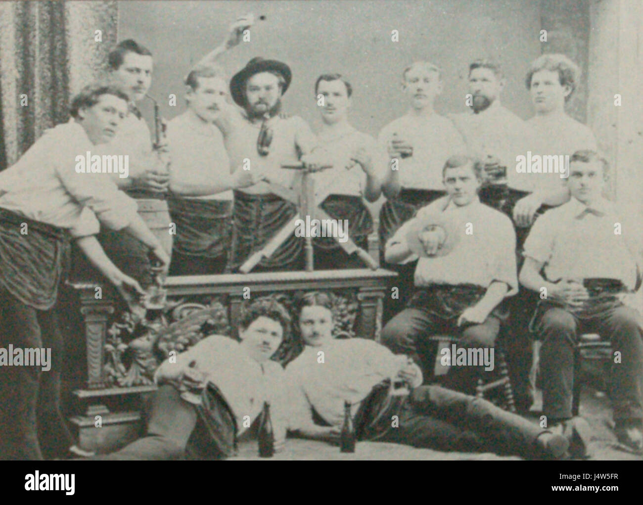 Photograph capturing the 1905 gathering of journeyman tanners ...