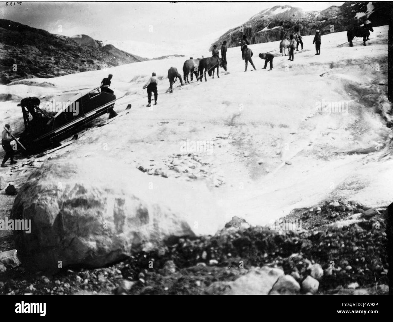 The Wegener Expedition of 1930 was a significant scientific expedition ...