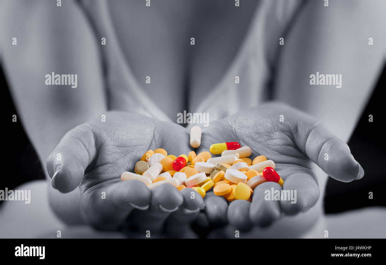 Womens pain hi-res stock photography and images - Alamy