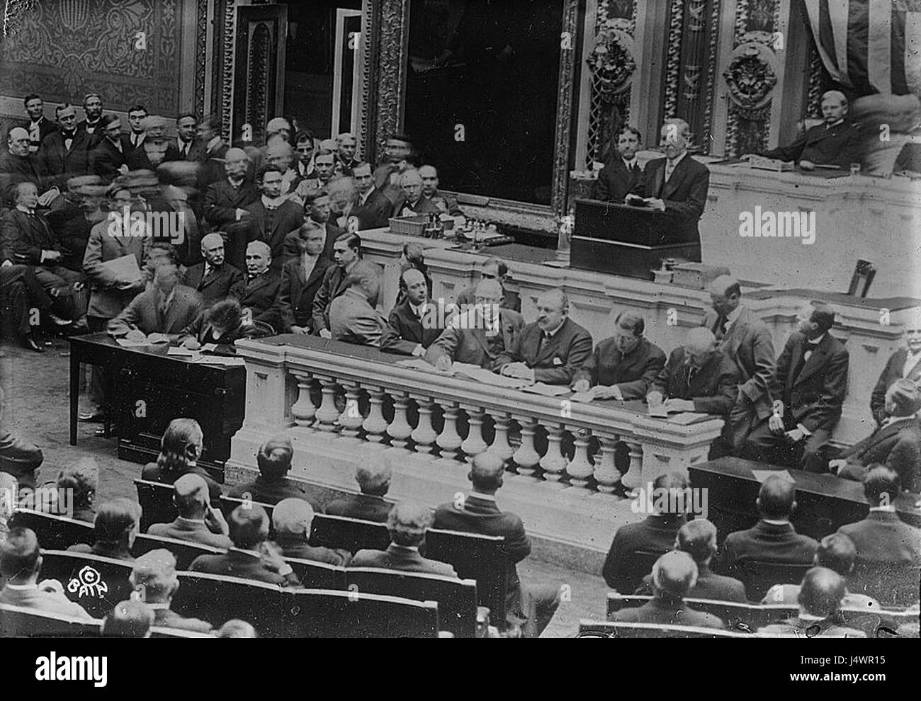 Woodrow Wilson addressing Congress (LOC Stock Photo - Alamy