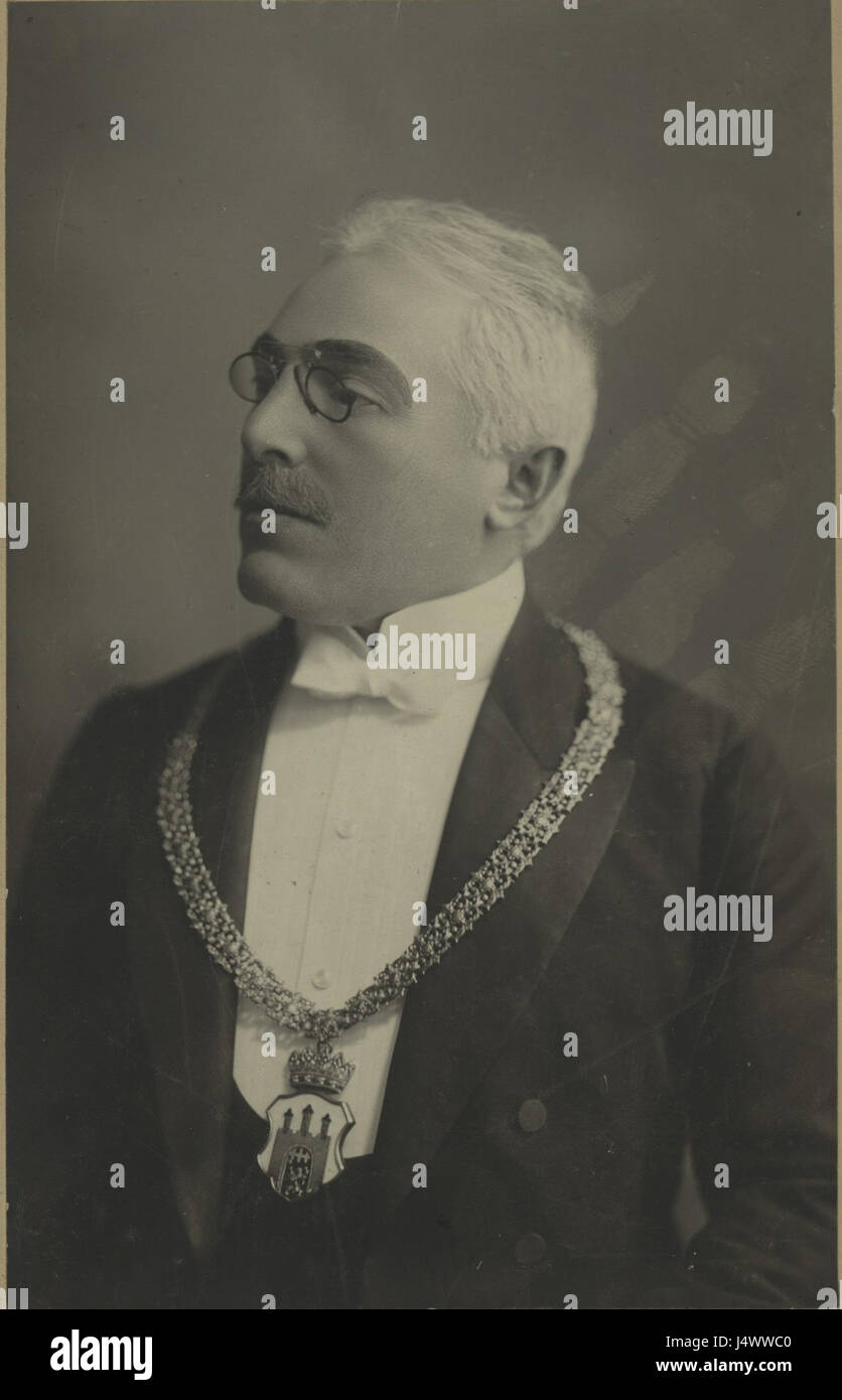 Tuvia hi-res stock photography and images - Alamy