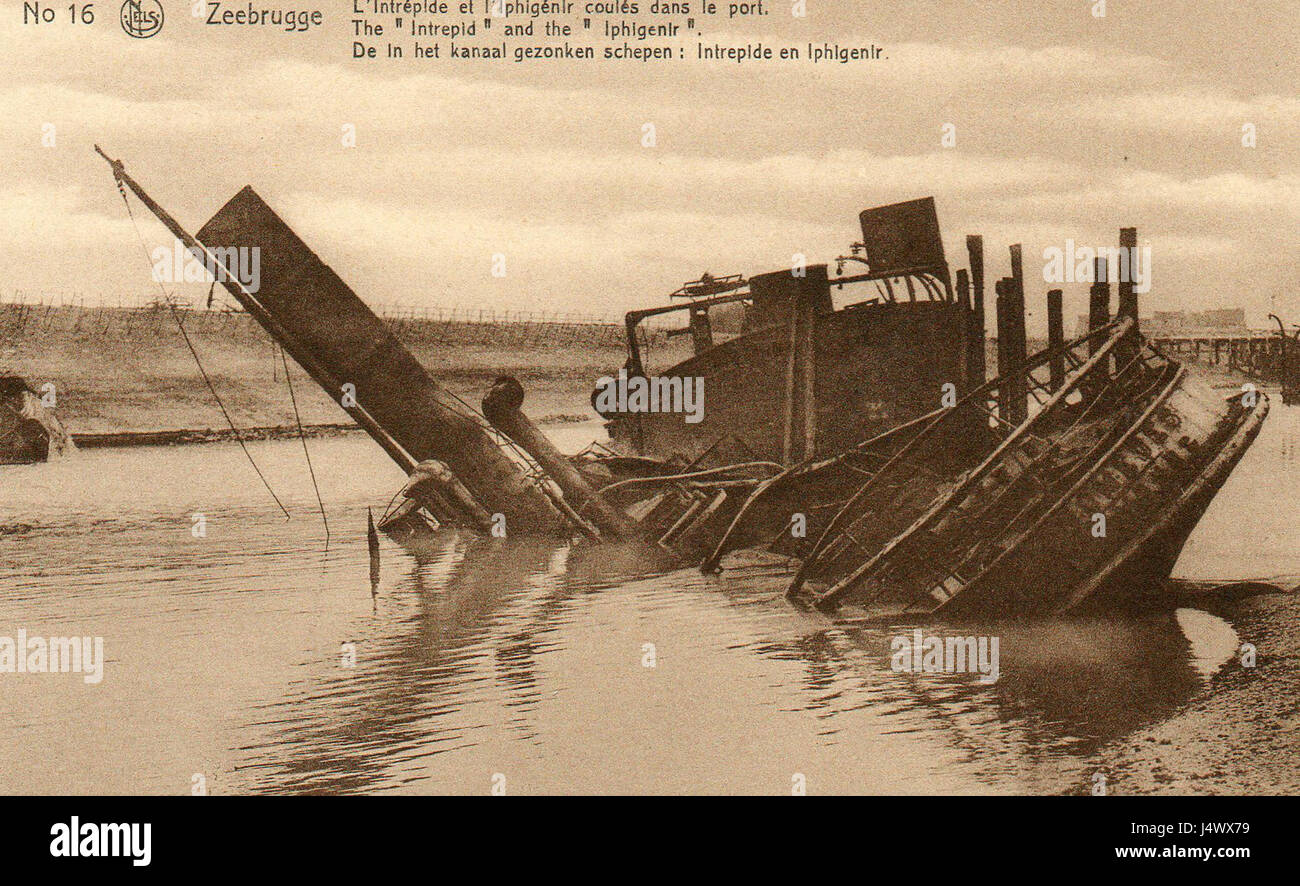 Scuttling of ships hi-res stock photography and images - Alamy