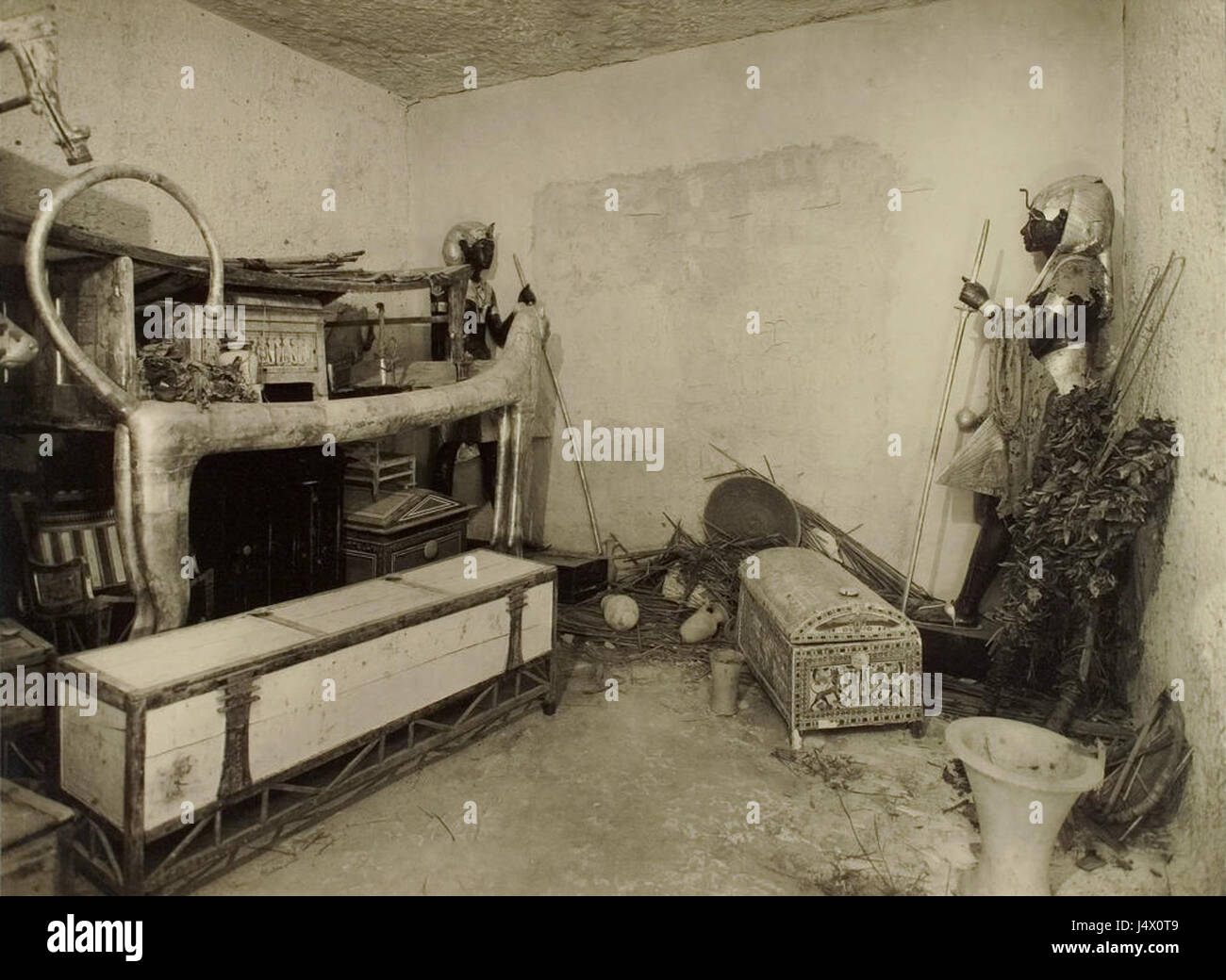 Tutankhamun tomb photographs 2 007 hi-res stock photography and images ...