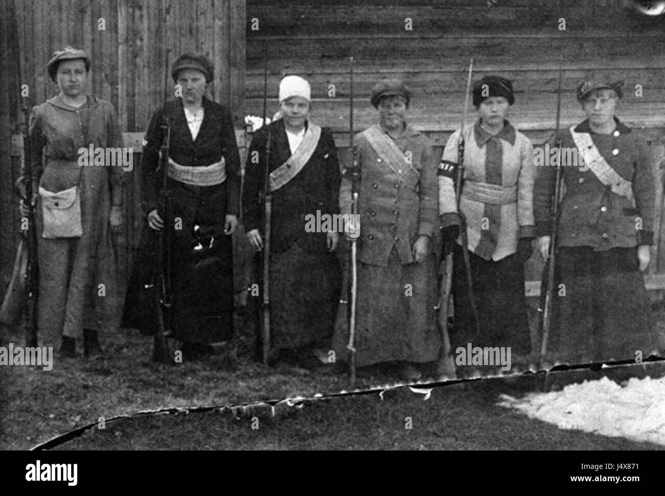 Vihdin naiskaarti 1918 Stock Photo - Alamy