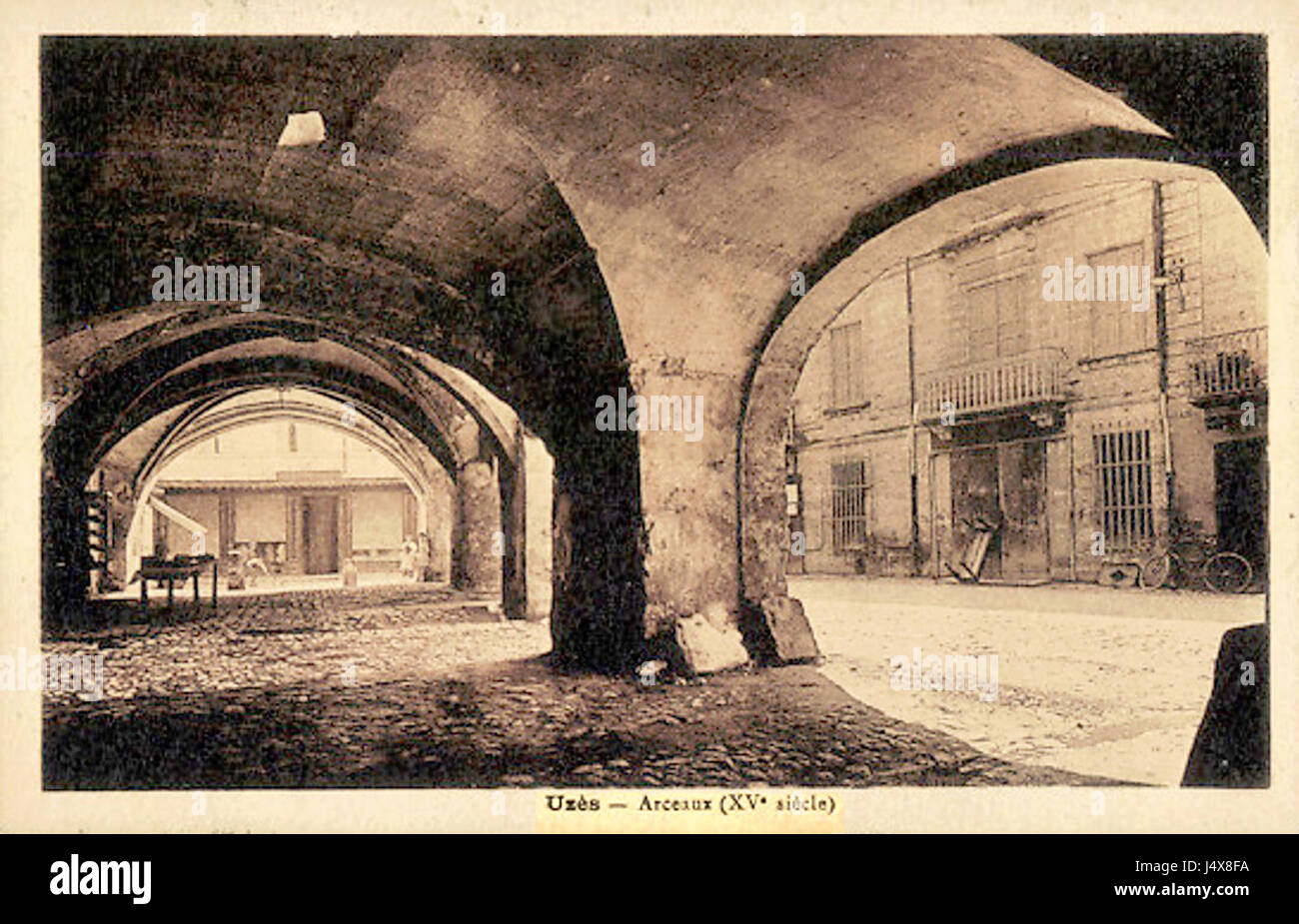 Arceaux hi-res stock photography and images - Alamy