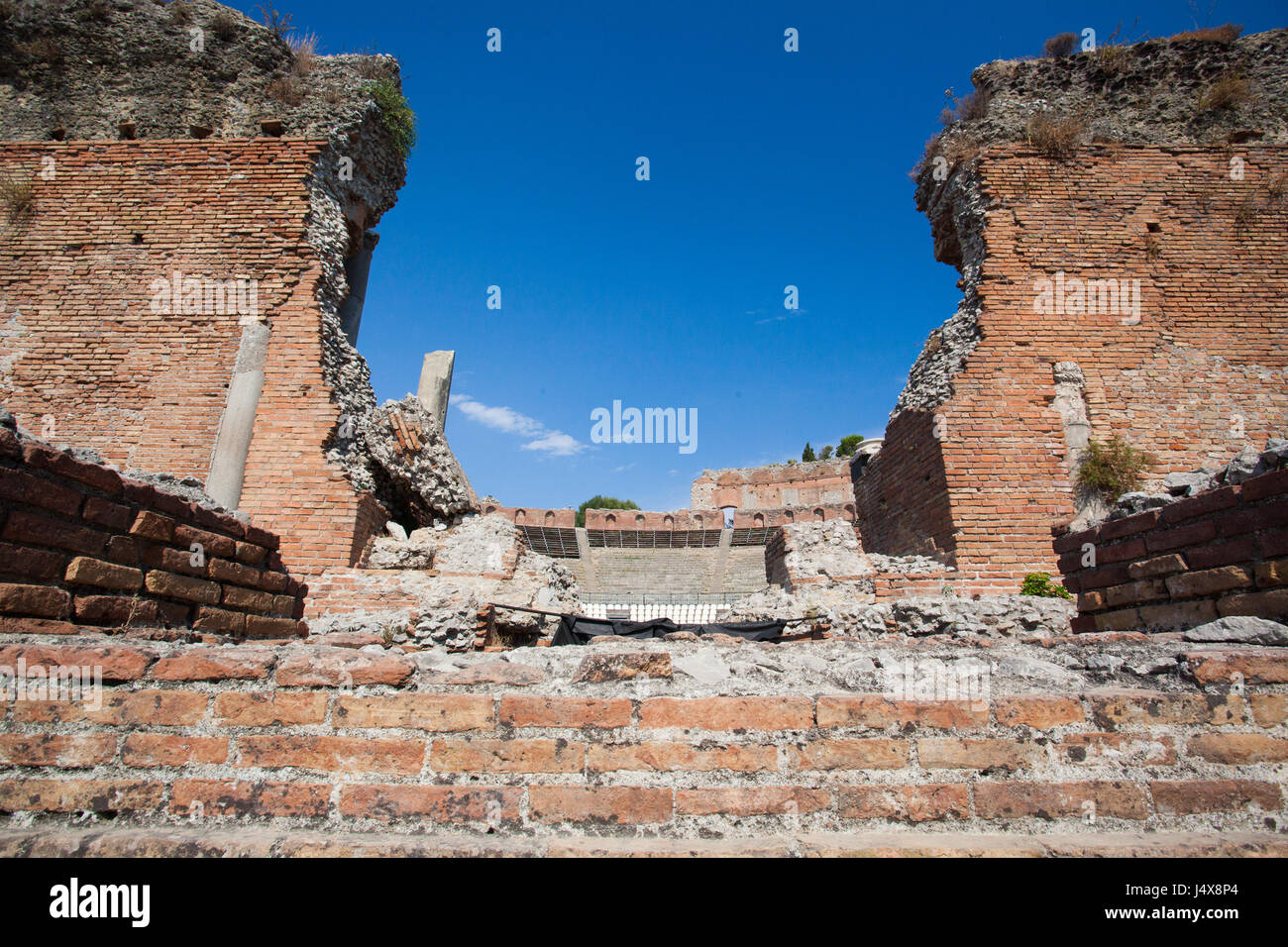Classic greek style ampitheatre in Taormina, Sicily Stock Photo - Alamy