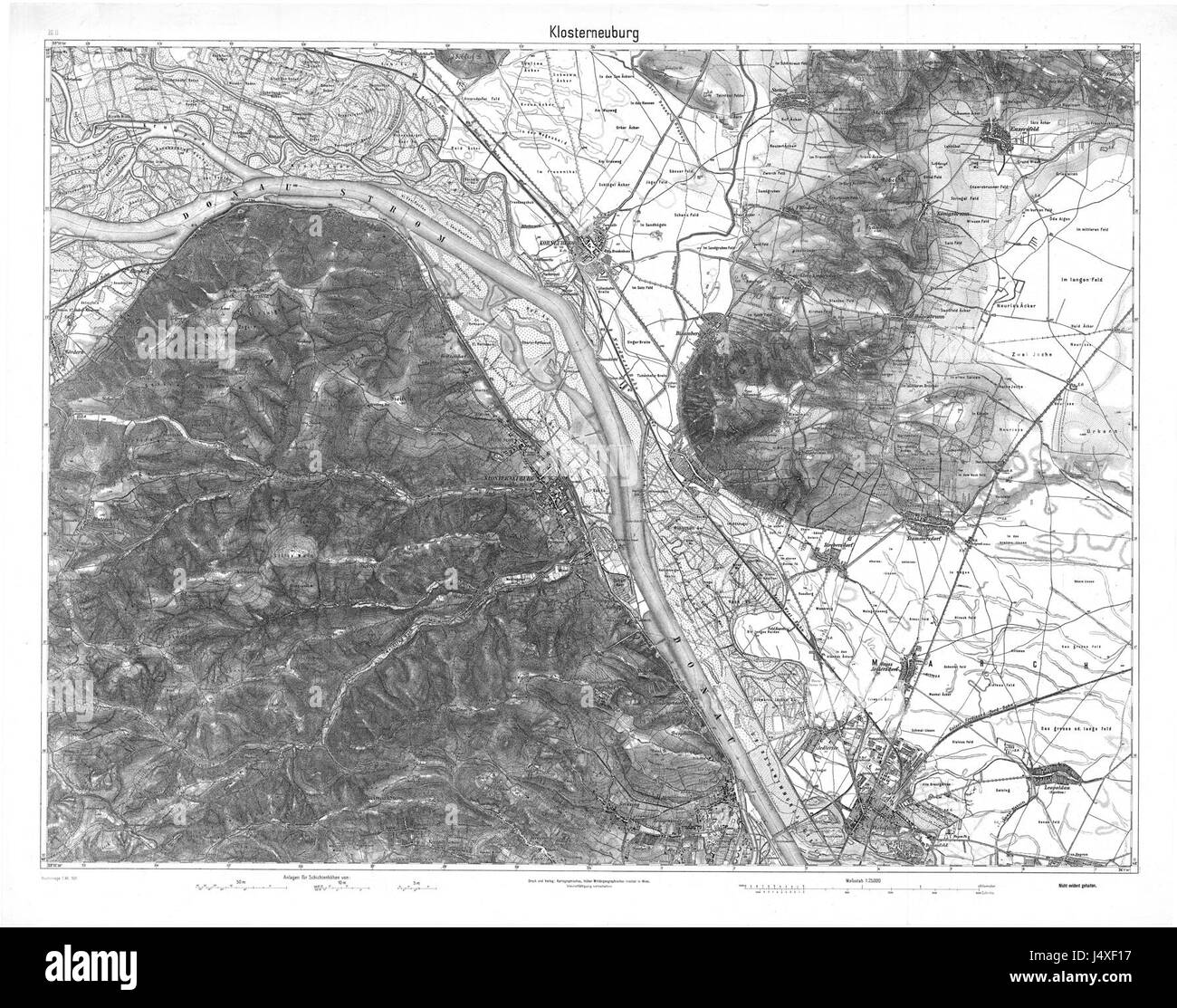 000 stand hi-res stock photography and images - Alamy