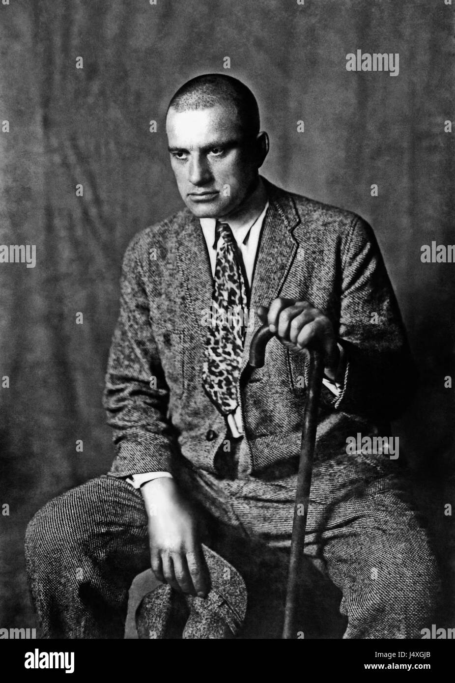 Vladimir Mayakovsky 1920 Stock Photo - Alamy