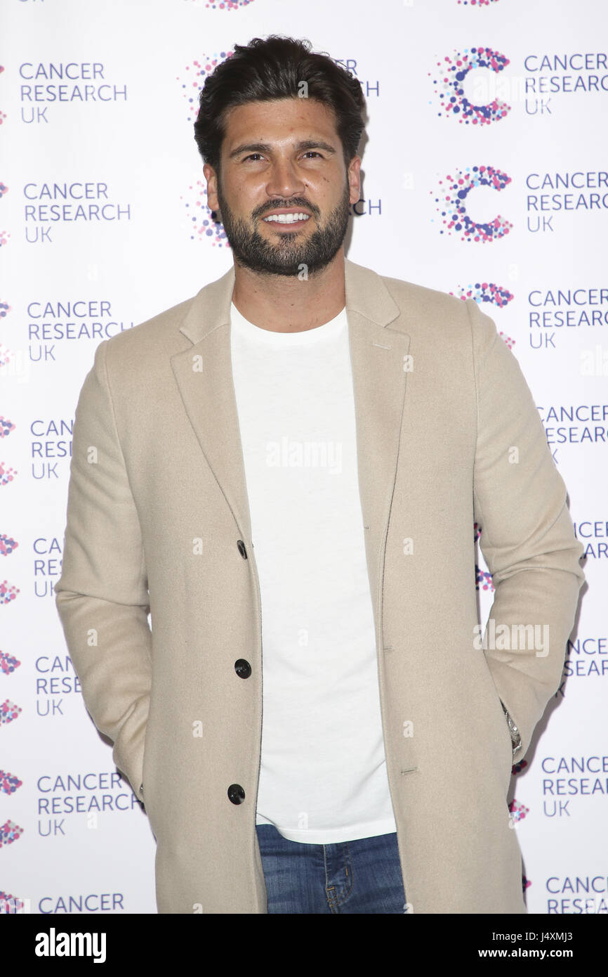 James Ingham's Jog-On to Cancer held at the Kensington Roof Gardens ...