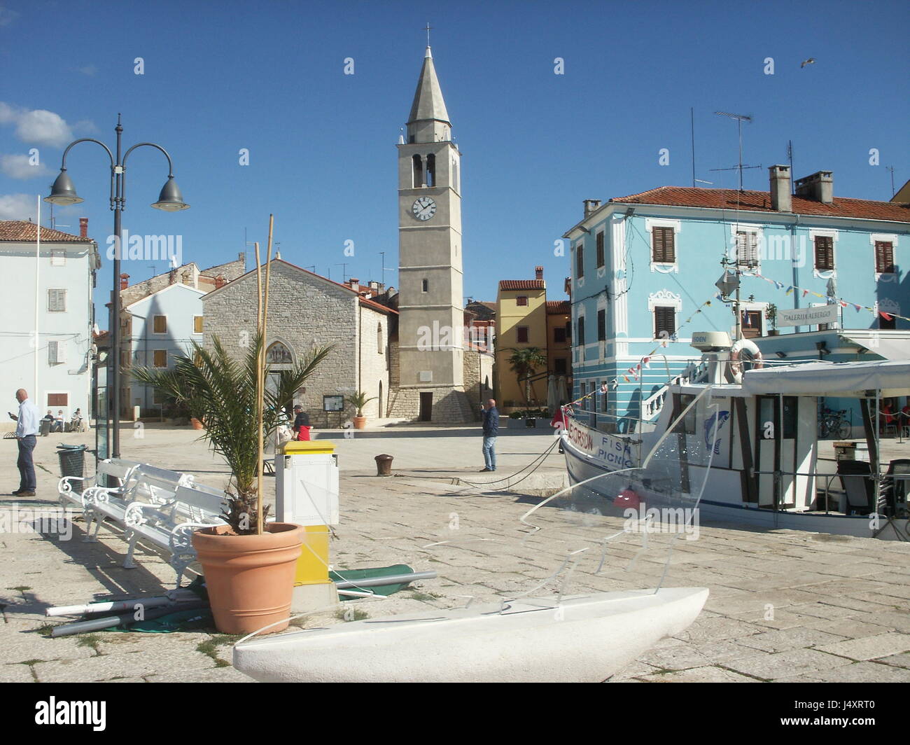 Inside view old venetian hi-res stock photography and images - Alamy