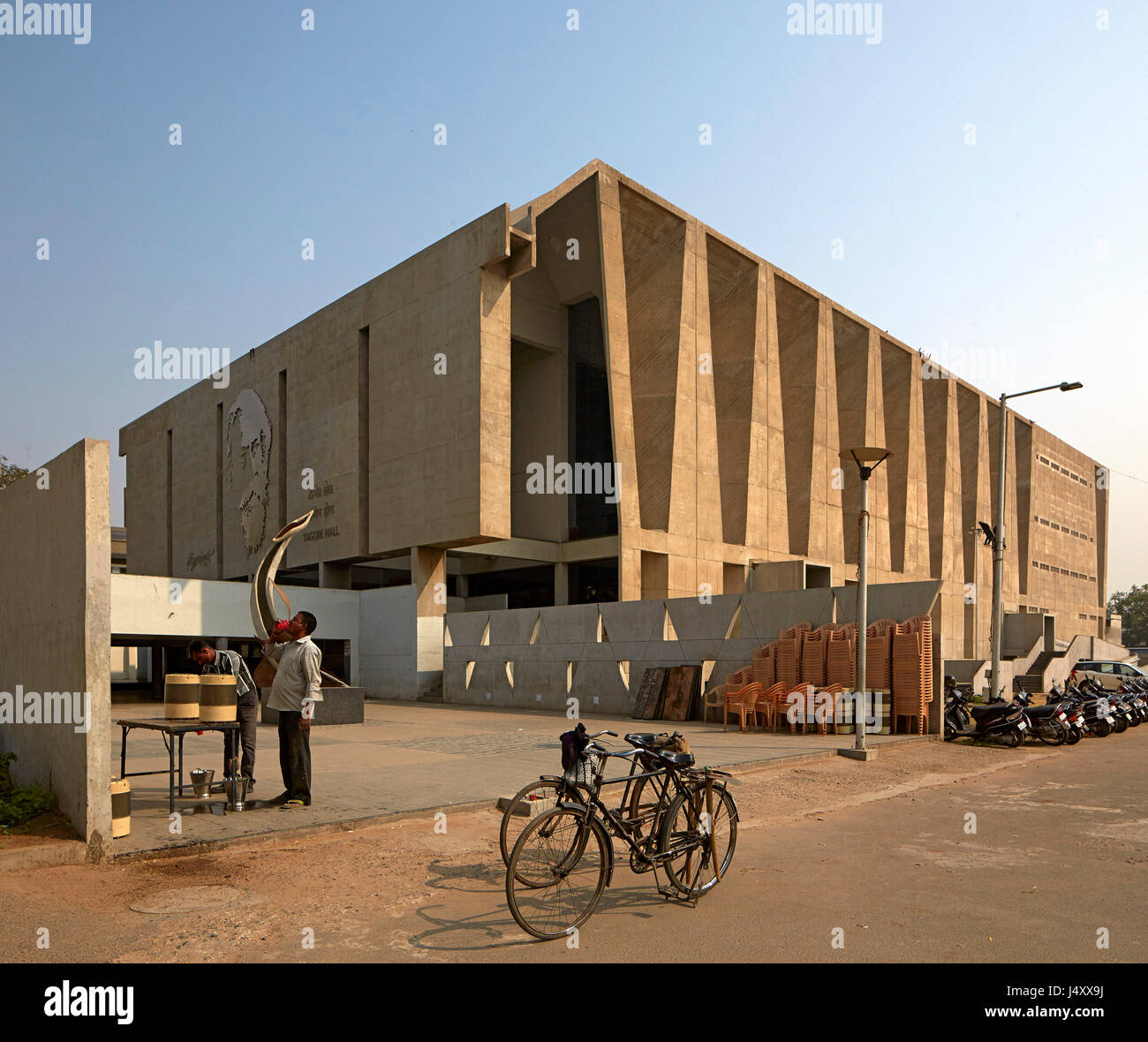Tagore memorial hall hi-res stock photography and images - Alamy