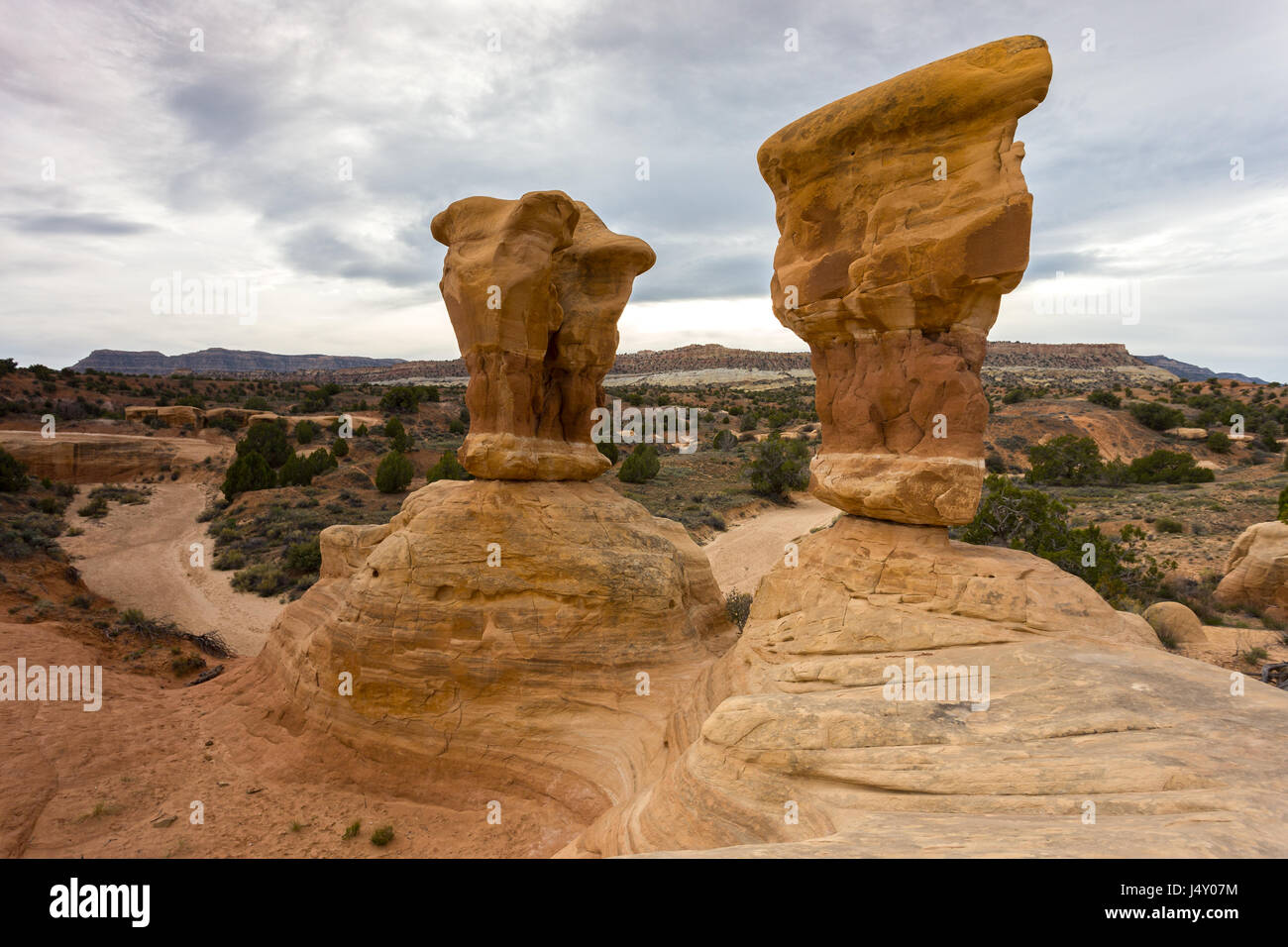 Hoodoo Rock Formations Devils Garden Scenic Desert Landscape Escalante ...