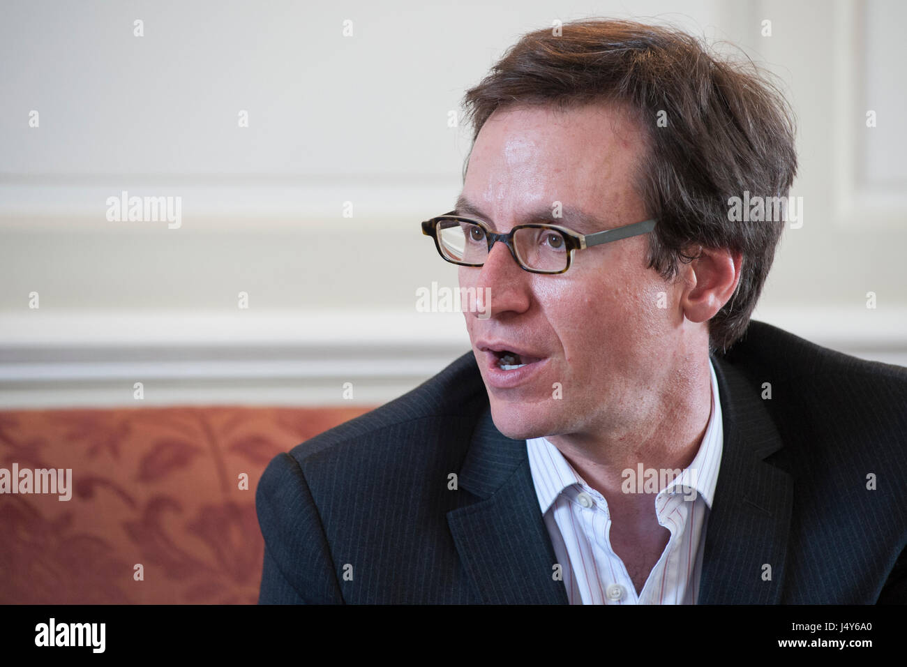 Harvard historian hi-res stock photography and images - Alamy