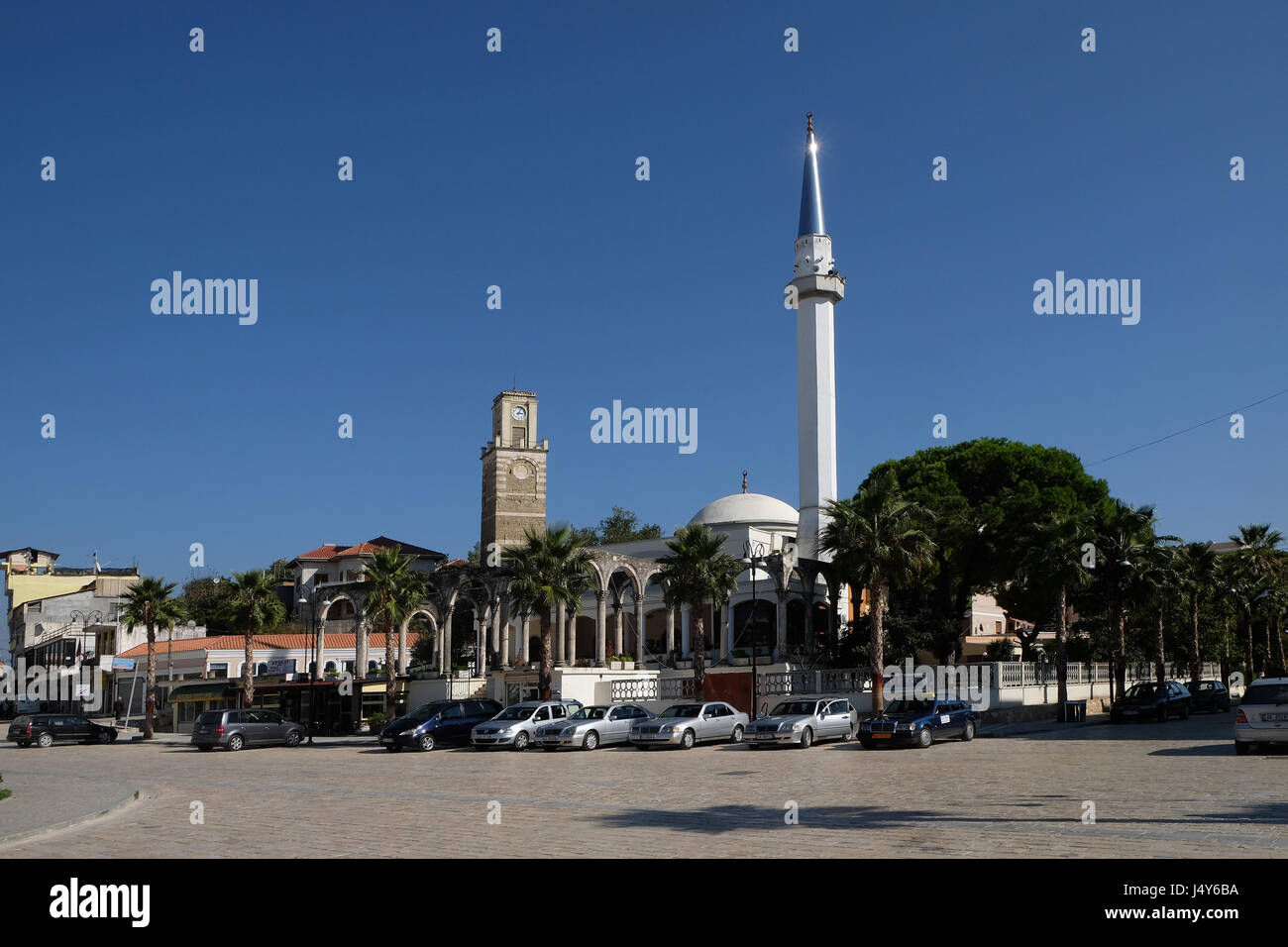 Kavaje hi-res stock photography and images - Alamy