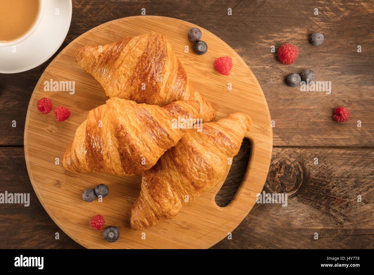 Crunchy croissants hi-res stock photography and images - Alamy