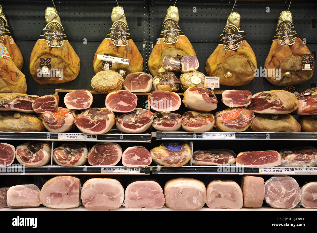 Parma Hams in the Emilia Romagna Market, food valley of italian food ...