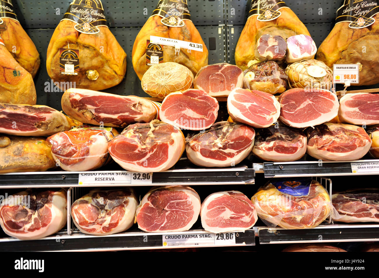 Parma Hams in the Emilia Romagna Market, food valley of italian food ...