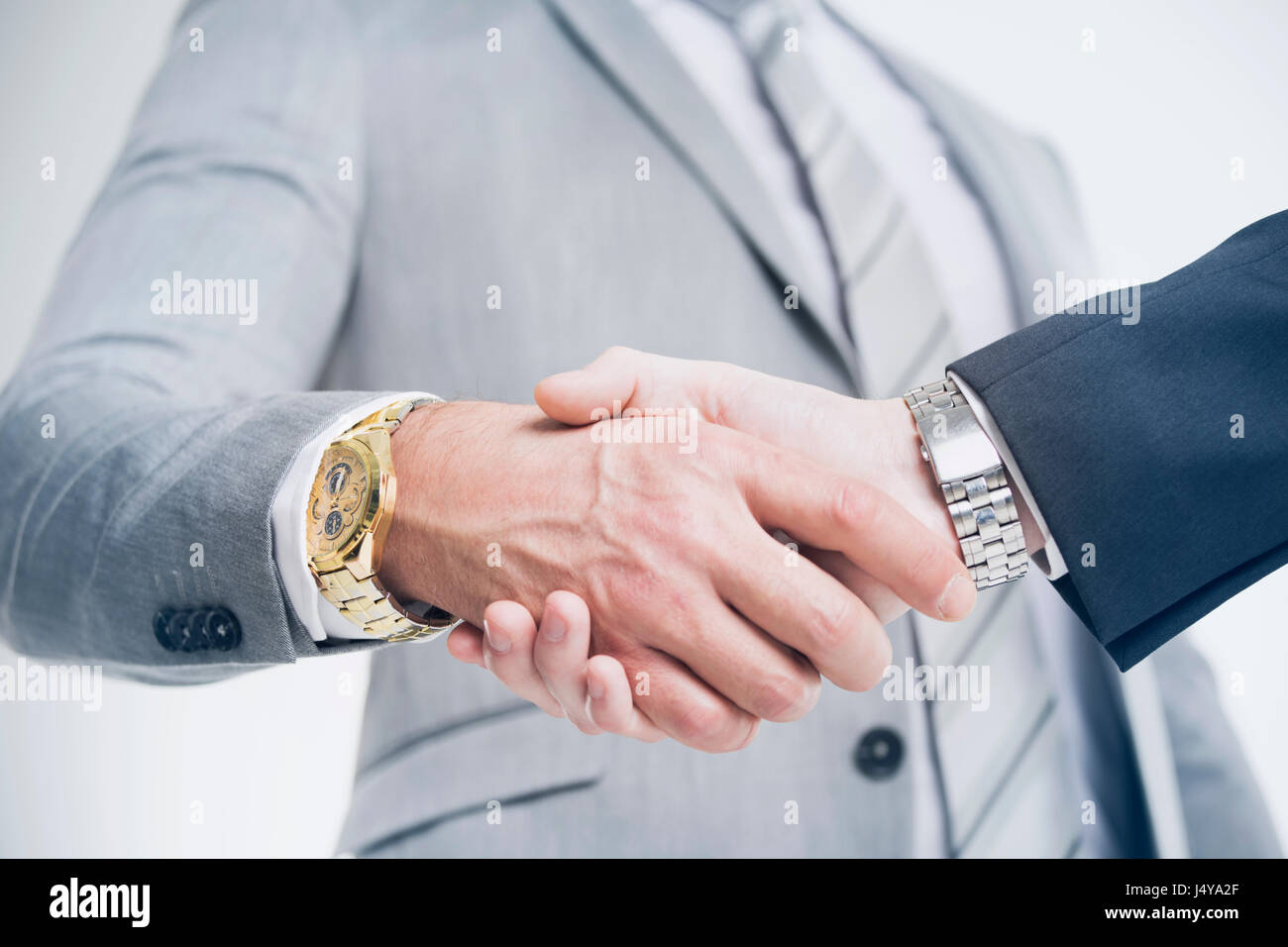 Business hand shake hi-res stock photography and images - Alamy