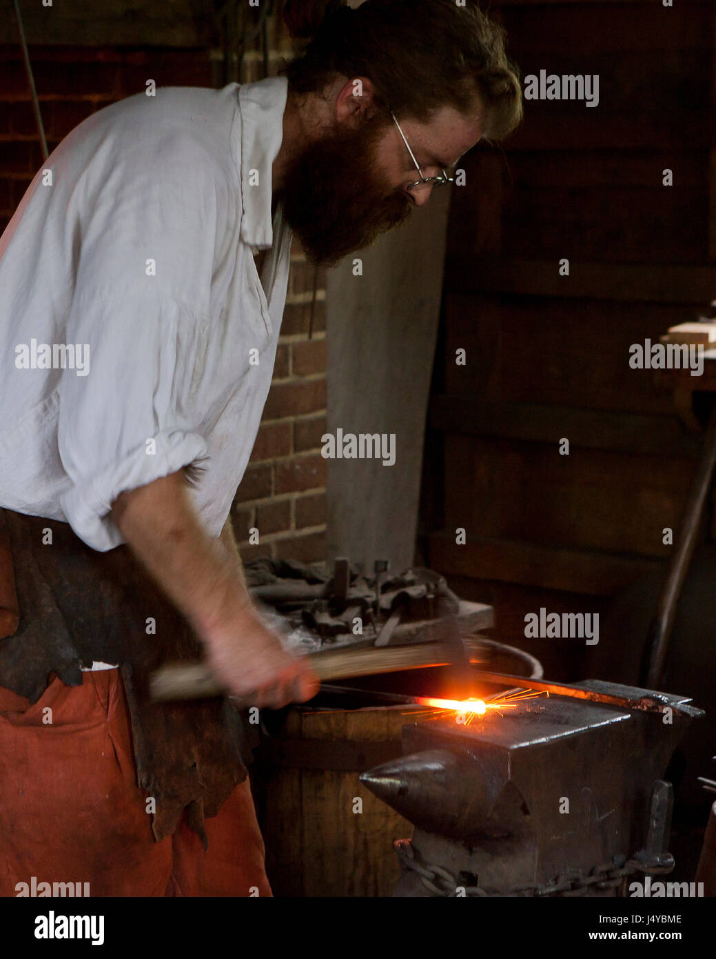 Blacksmith 1800s hi-res stock photography and images - Alamy