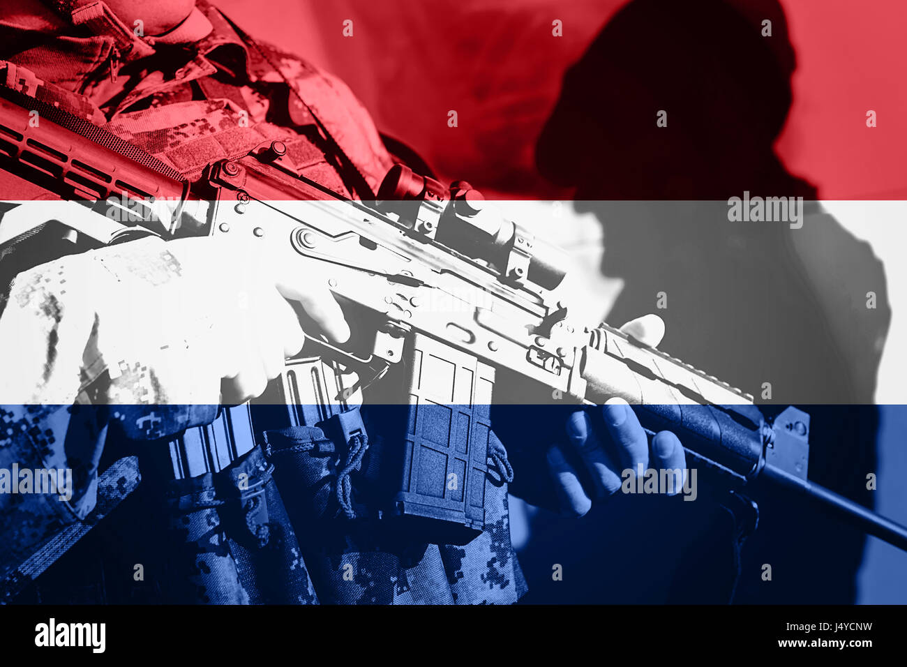 Soldier with machine gun with national flag of Netherlands Stock Photo ...