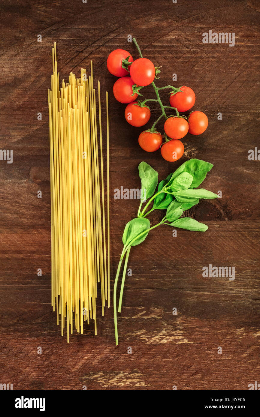 Letter P for pasta, formed by spaghetti and vegetables Stock Photo - Alamy